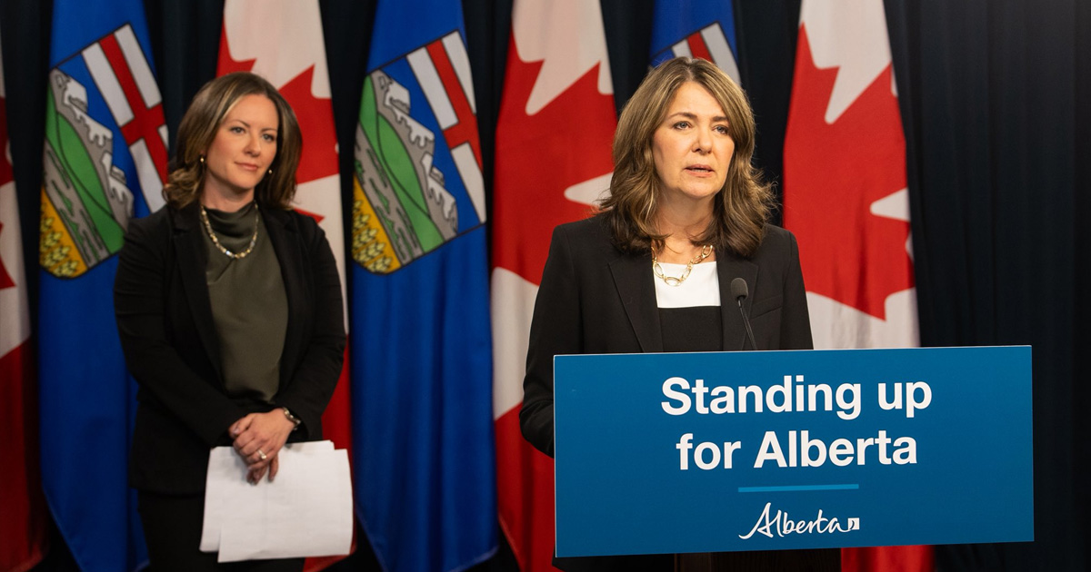 L'Alberta Gèle Sa Taxe Carbone Industrielle En Défiant Ottawa ...